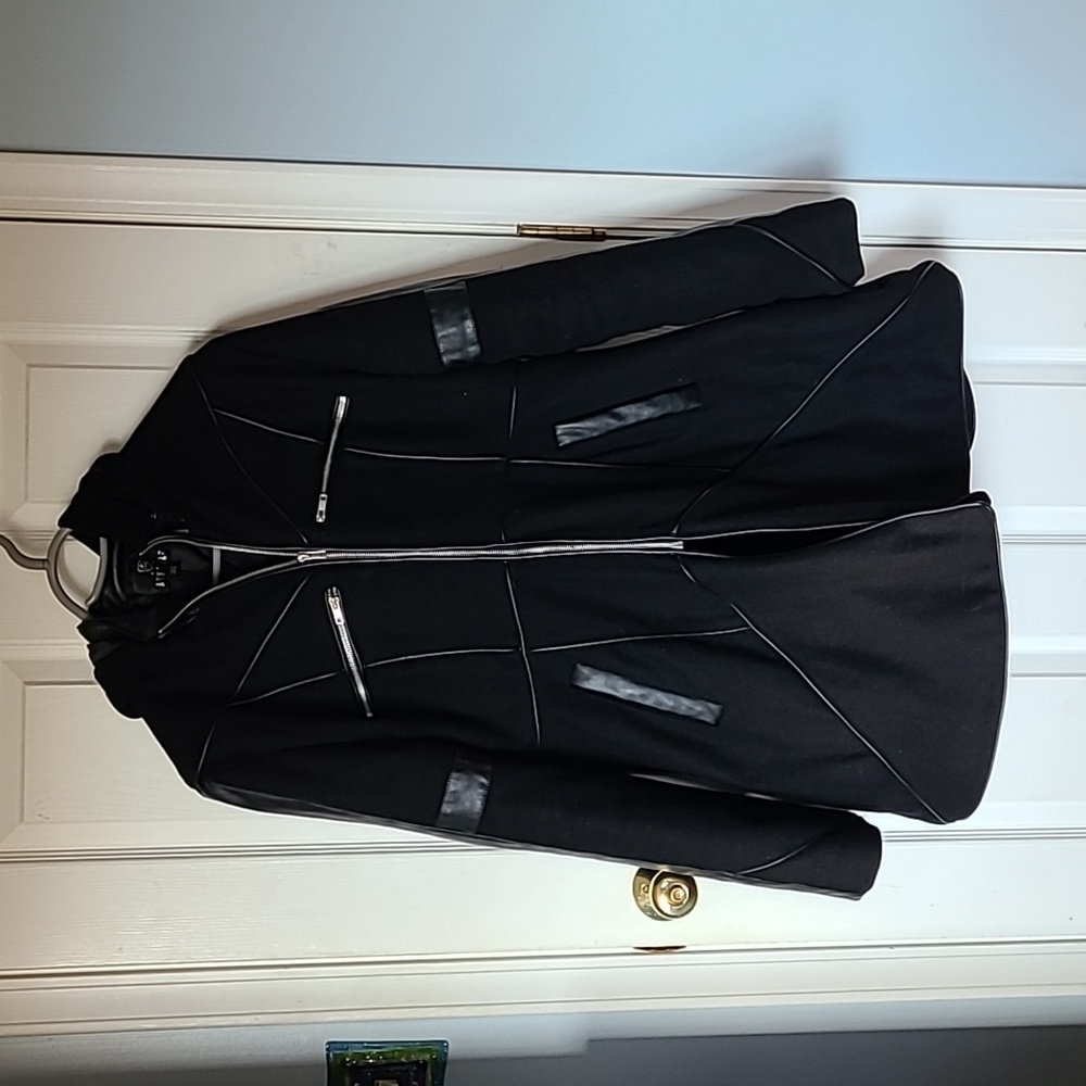 Restyle: Geometry Gothic Black Coat - Gem